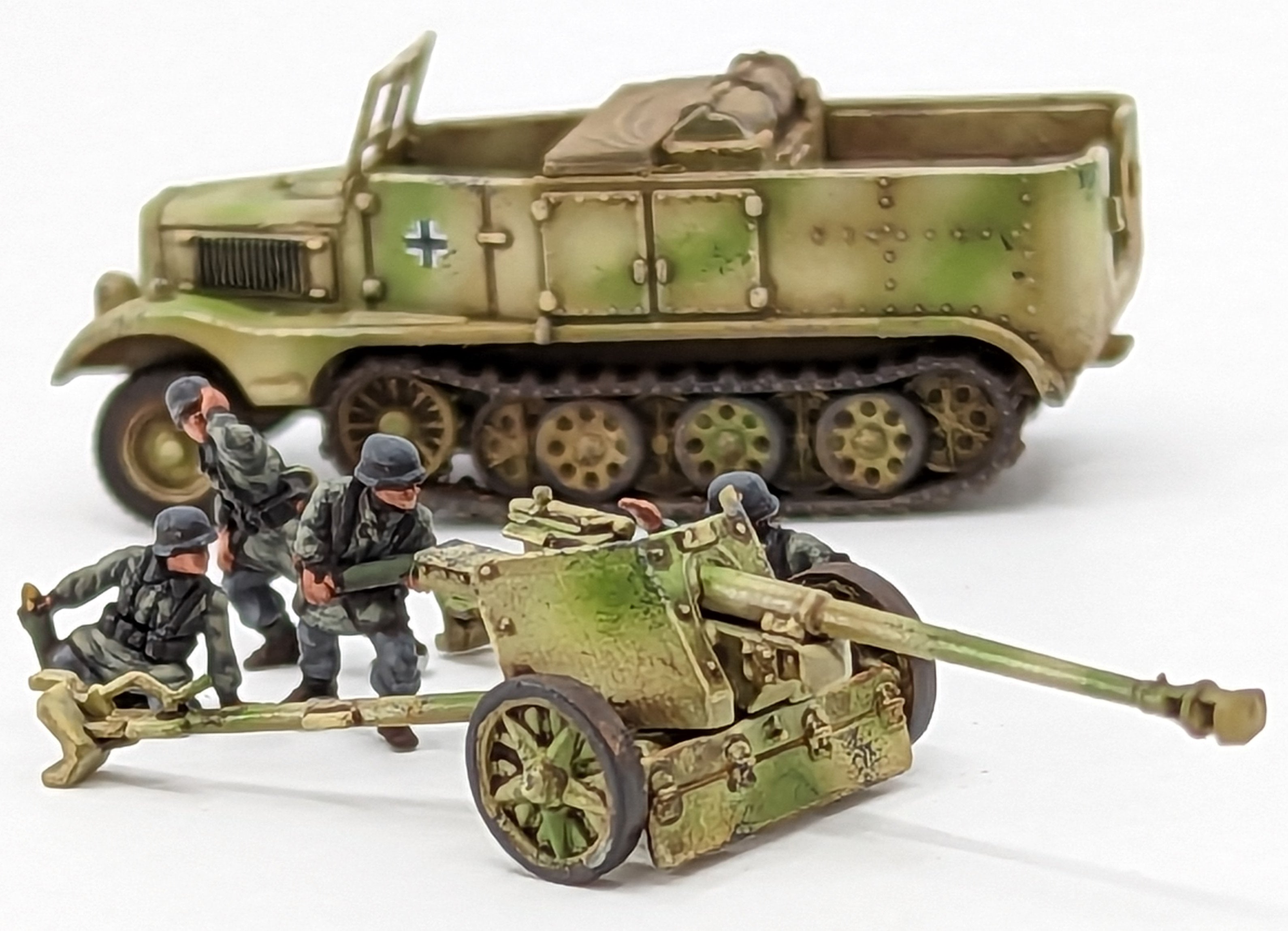 Pak 40 + Sd.Kfz.11 - Victrix Limited