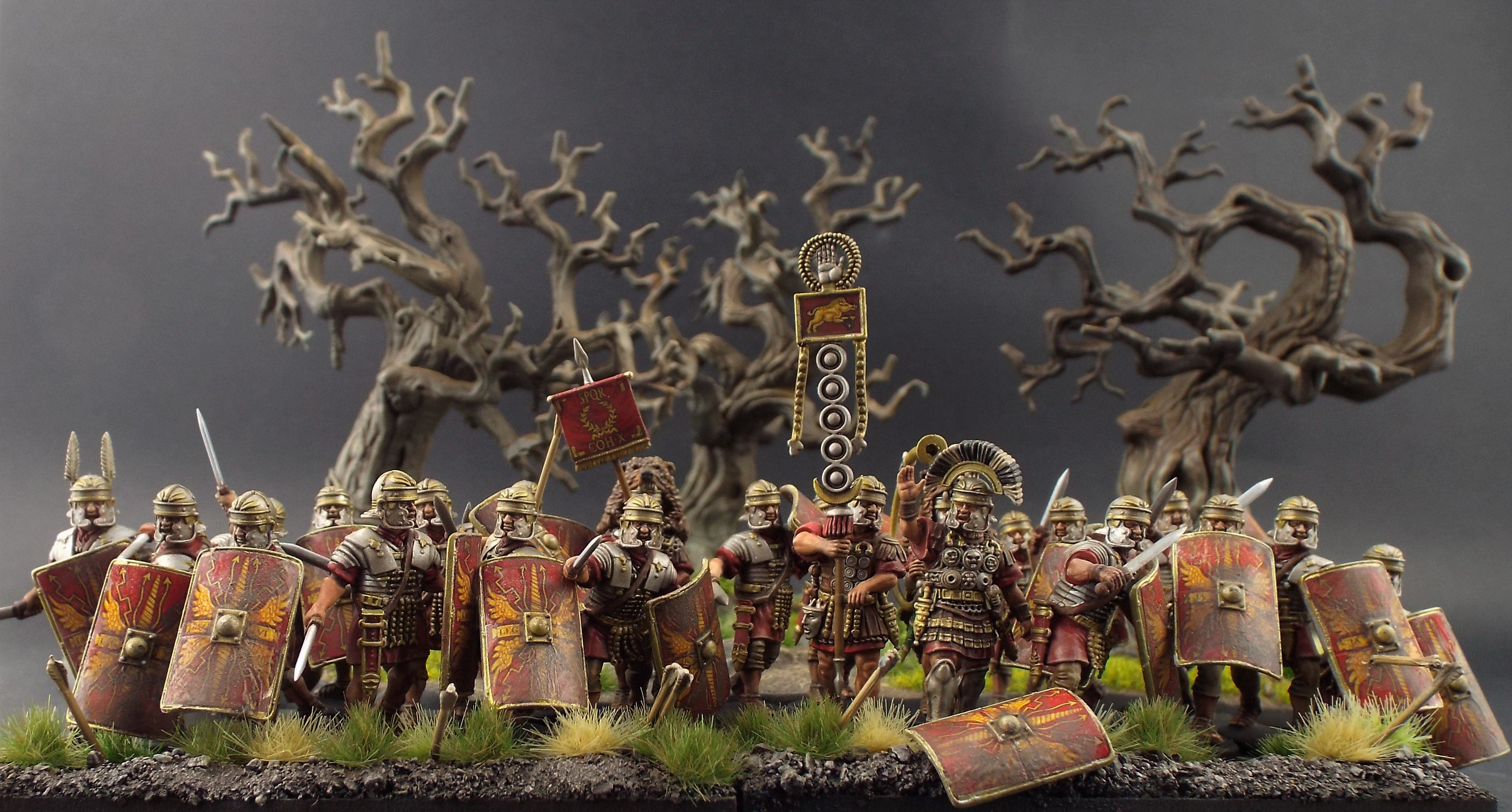Early Imperial Roman Legionaries Attacking - Victrix Limited
